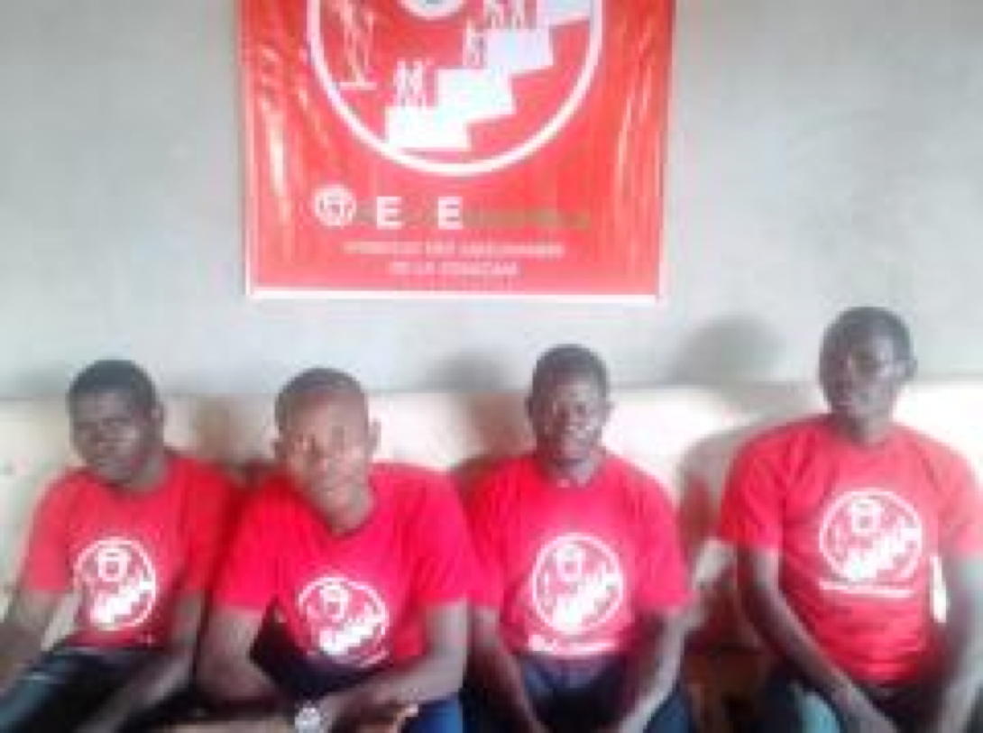 Face à la misère, les saisonniers de sosucam au Cameroun s’organisent ...